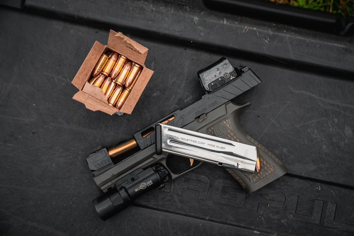 Magpul Announces New TMAG (Transparent) and AMAG (Alloy) Magazines ...