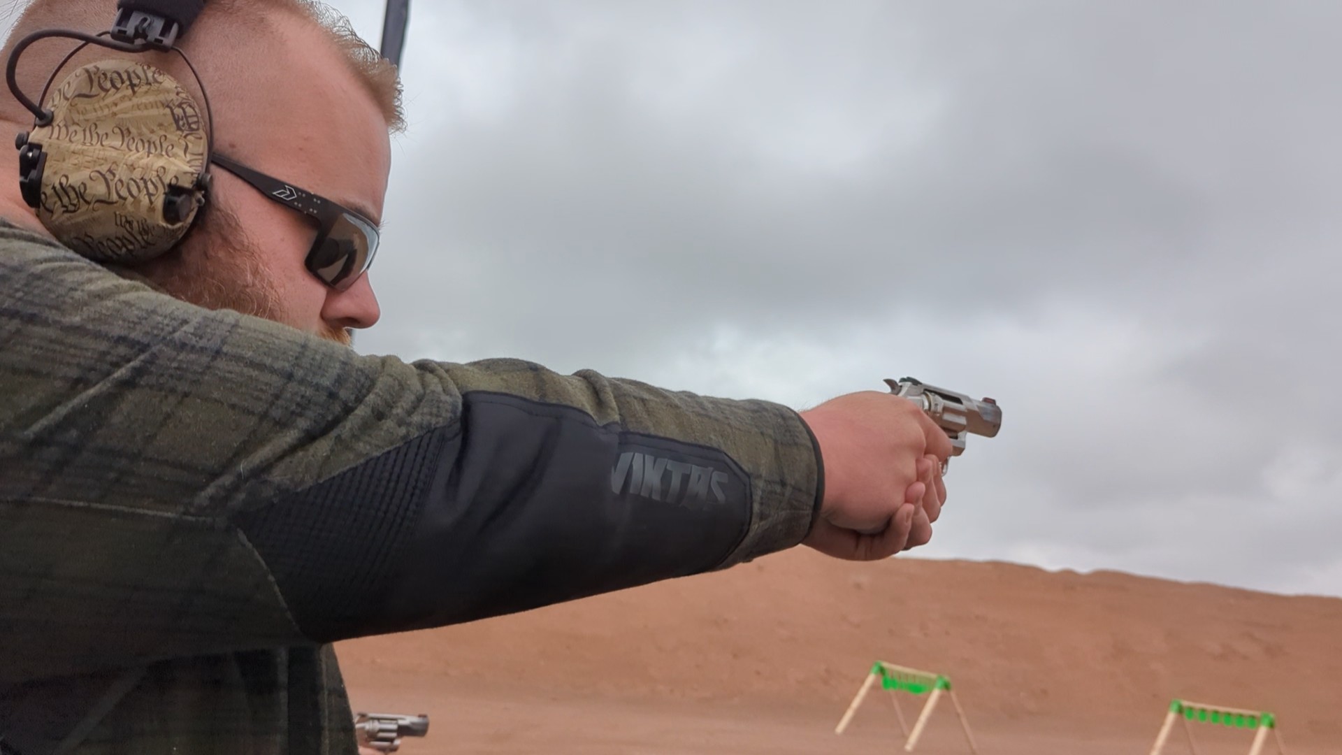 SHOT Show: The New Diamondback SDR Self-Defense Revolver - Shooting ...