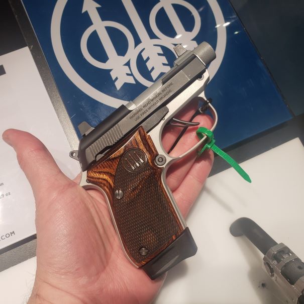 SHOT Show: The Beretta 30X Tomcat - Shooting News Weekly