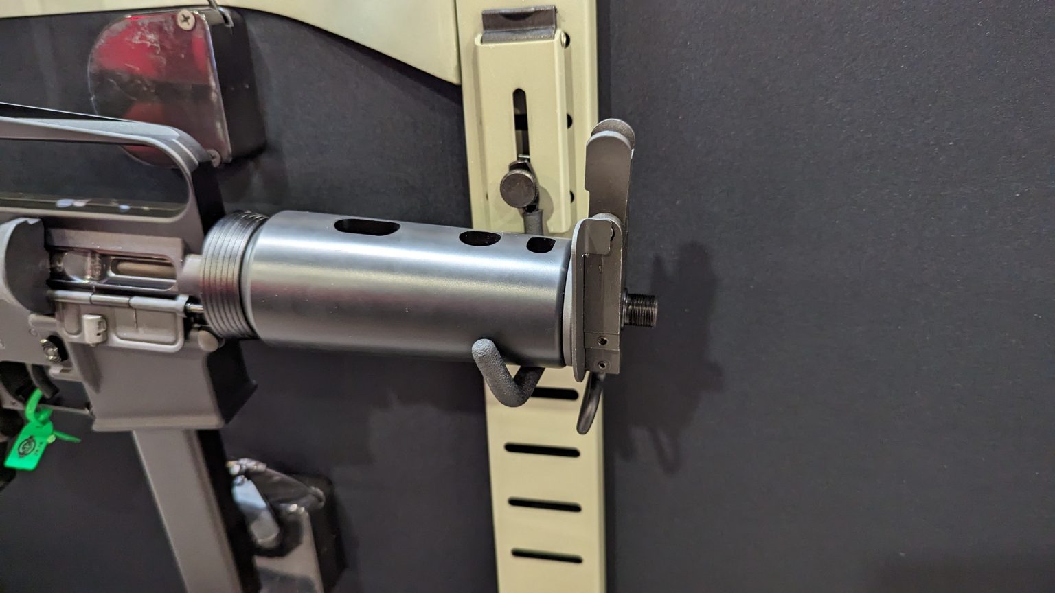 Latest Harrington and Richardson ARs Go Retro and Weird - Shooting News ...