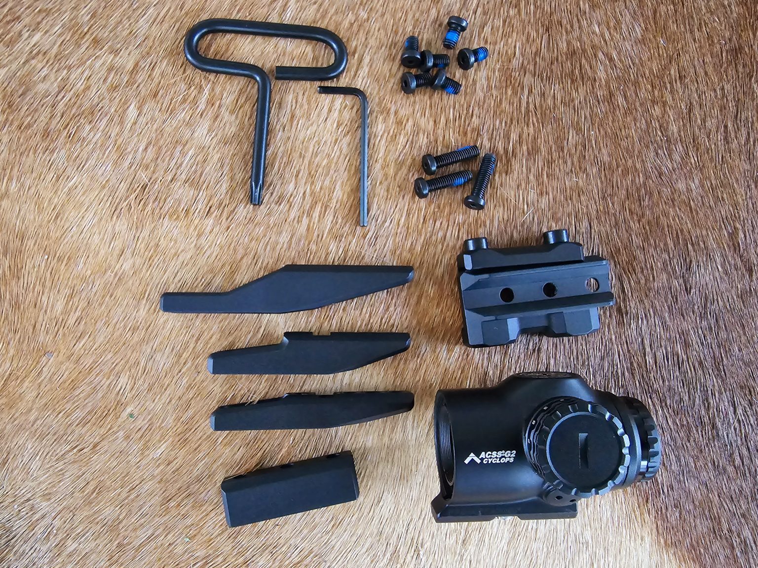 Optic Review: Primary Arms SLx 1X MicroPrism Gen II Optic with Green ...