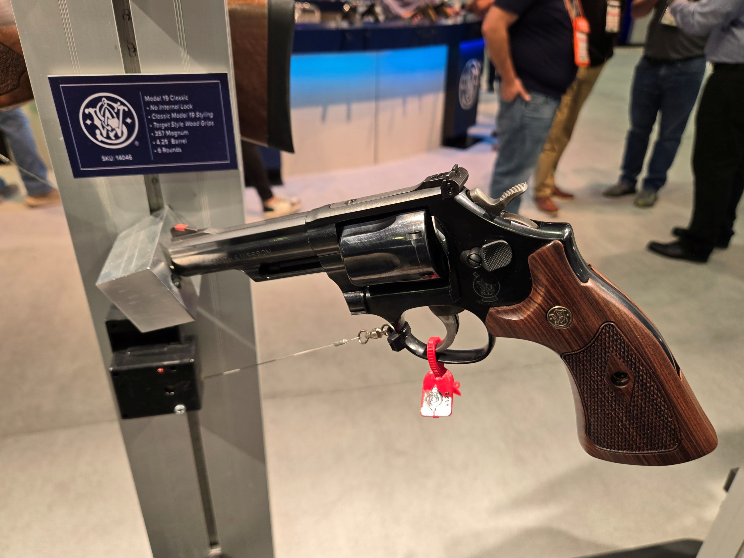 SHOT Show 2025: Smith & Wesson’s New (Again) No-Lock Revolvers