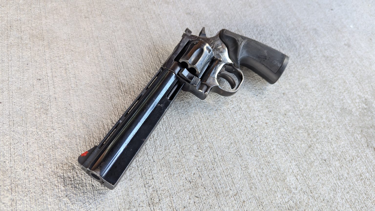 Beefy Beauty: The Dan Wesson M15-2 .357 Revolver - Shooting News Weekly