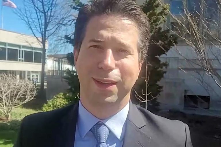 Visiting Harvard Prof Arrested for Firing Pellet Gun Near Synagogue ...