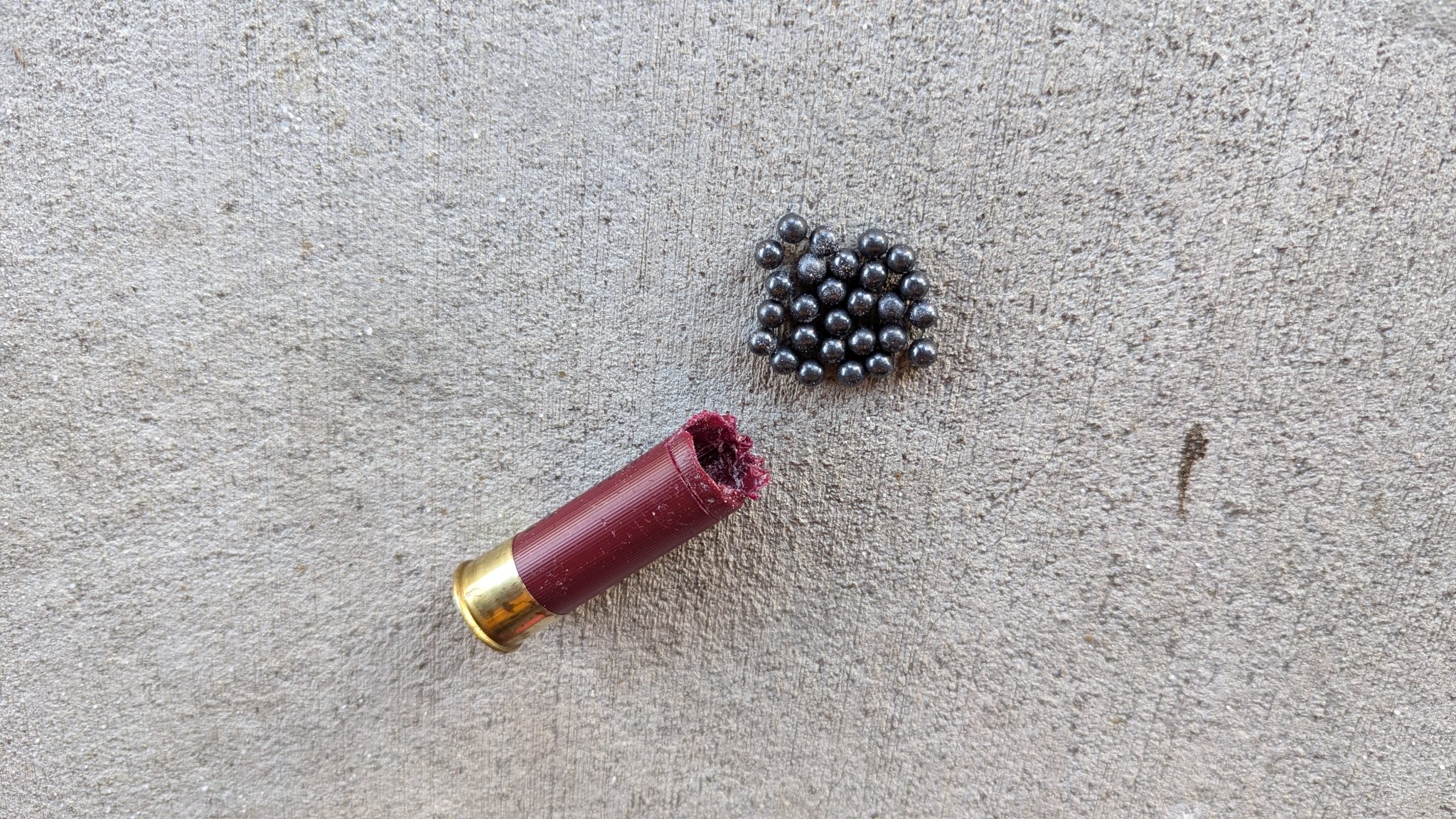 Shotgun Ammo: The Problem with No. 4 Buckshot for Home Defense ...